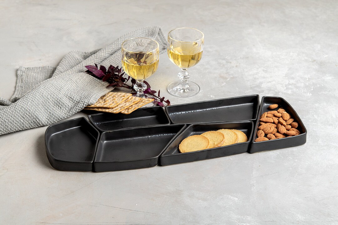 Black 6 in 1 Plates Set - the Puzzle Serving Dish Set, Contemporary ...