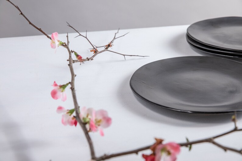 4 Black Ceramic Plates Set of 4 Pottery Dinner Plates - Etsy