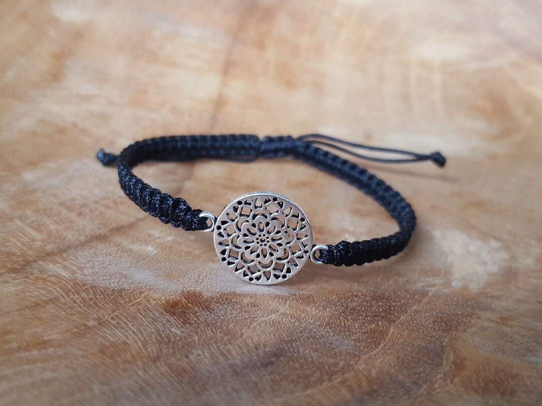 Macrame Bracelet Flowers Mandala Ornament Boho Friendship Bracelet Gift ...
