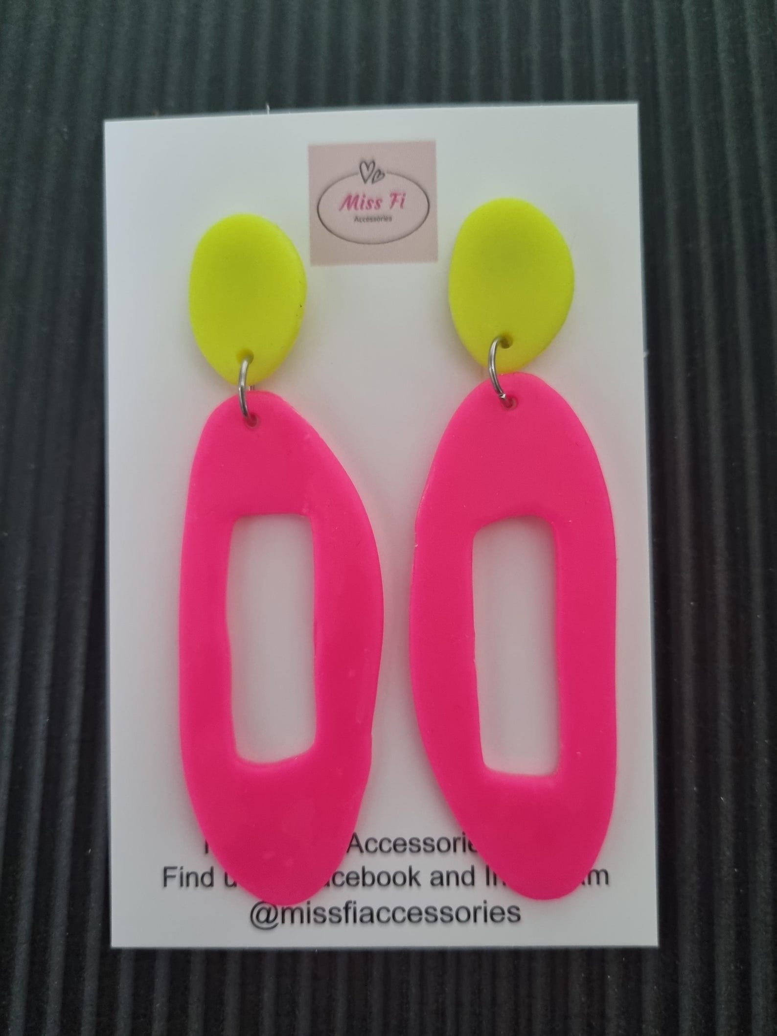 Neon Rewind Collection - Various Shapes in Neon Yellow, Pink, Orange ...