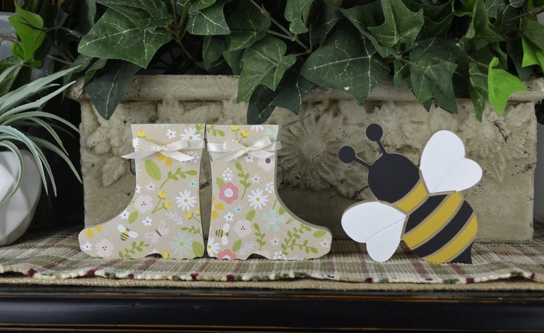 Bee Cutout Free Standing Chunky Wood Craft Bee Craft for - Etsy