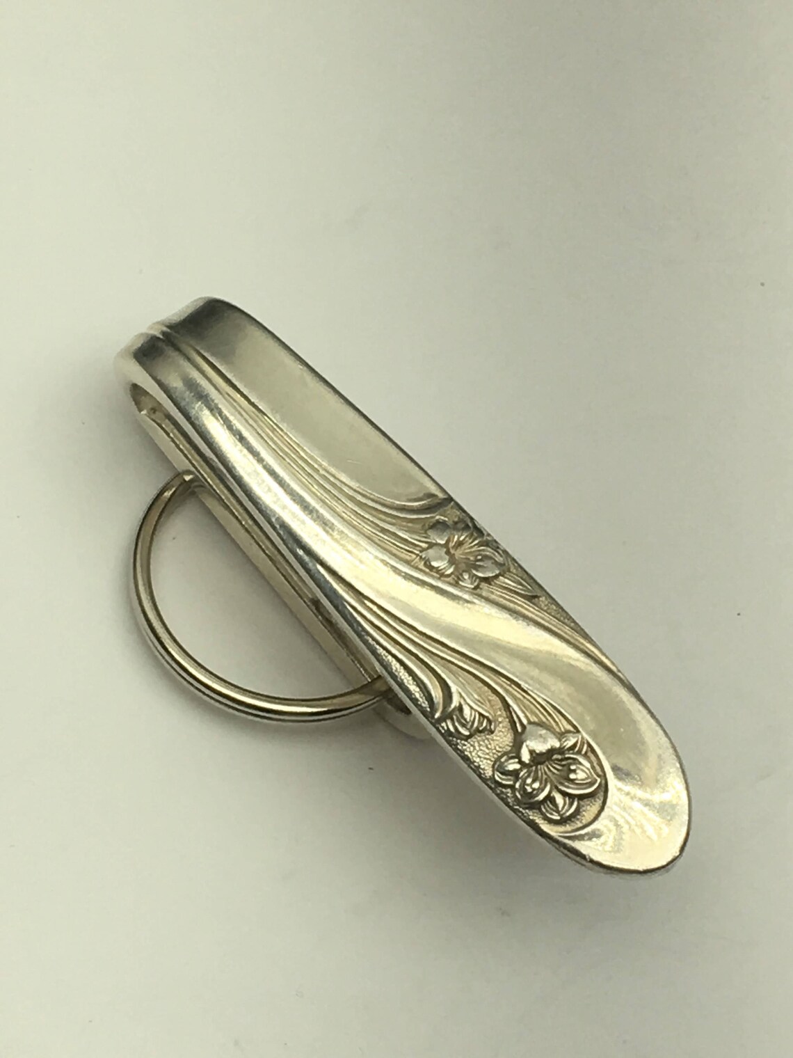 Purse Hook Silver Romance Flowers Key Finder Key Ring Keychain ...