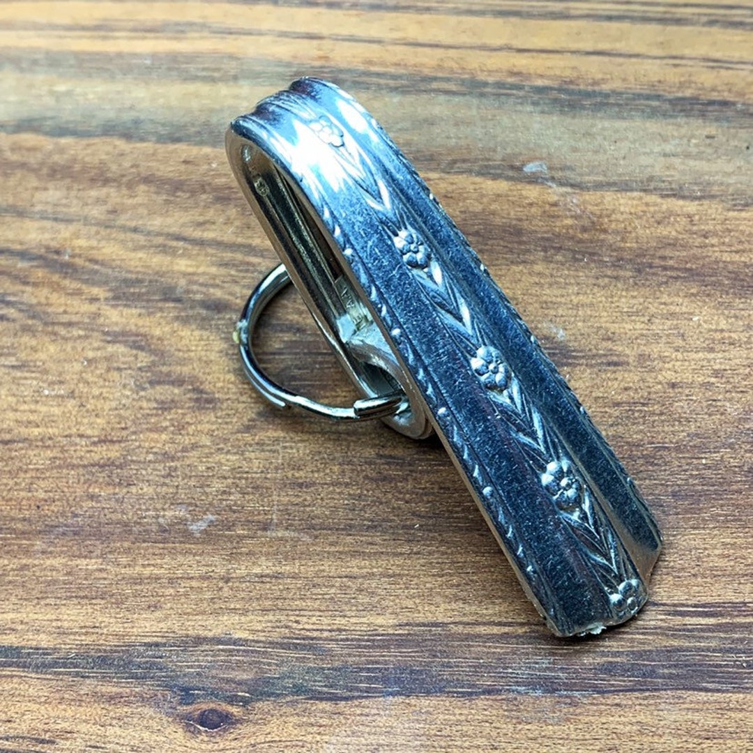 Vintage Purse Hook Clip Silver Key Finder Key Ring Keychain Silverplate ...