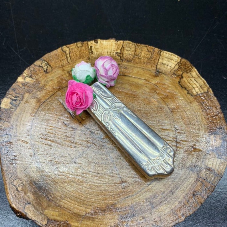 Magnetic Bud Vase Boutonniere Strong Magnet Lapel Pin Antique Vintage ...