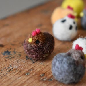 Tiny Needle Felted Chicken Miniature Gift - Etsy