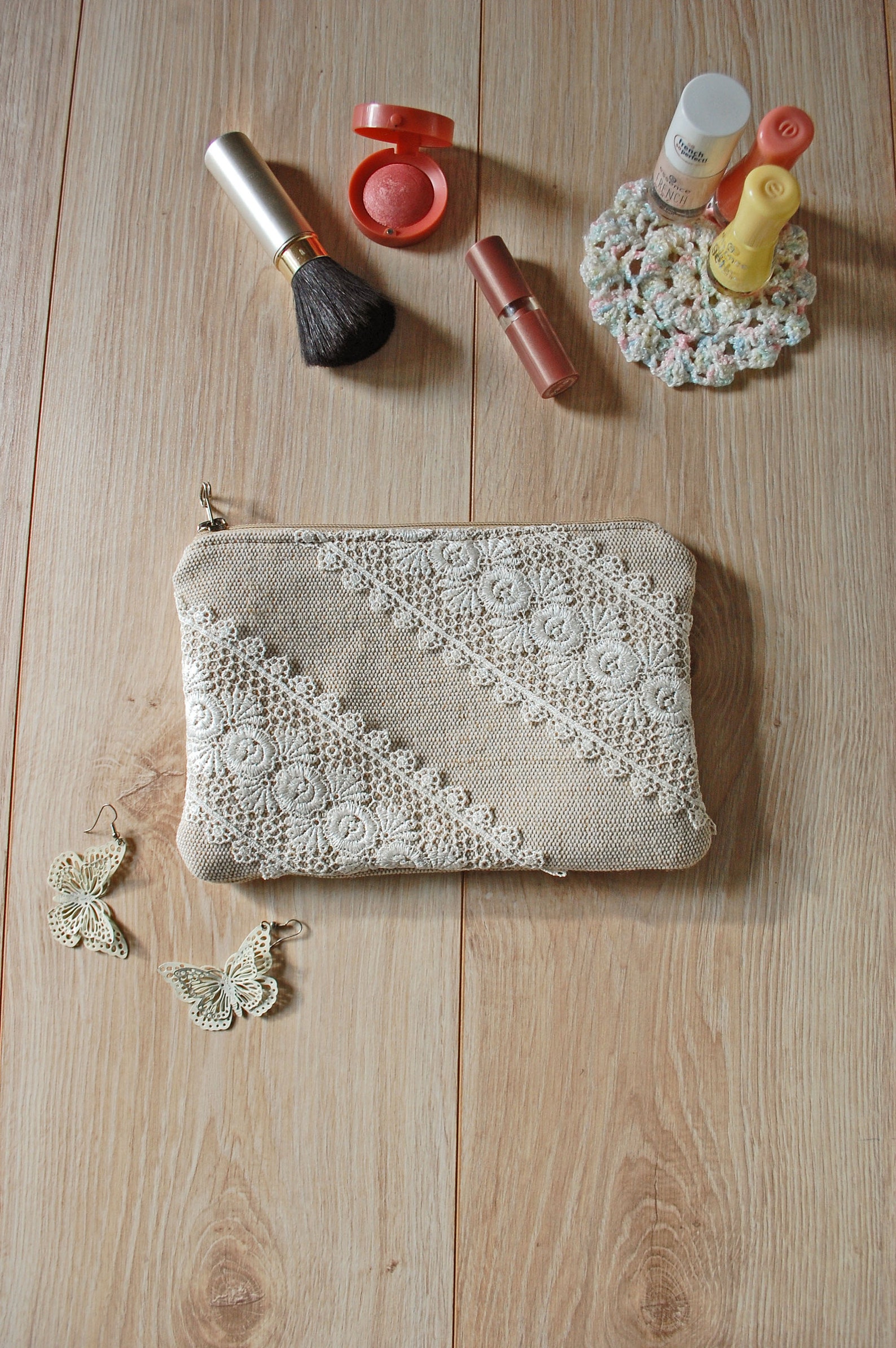 Small Simple Ivory Lace Clutch, Bridal Hangbag for Wedding, Bridesmaid ...