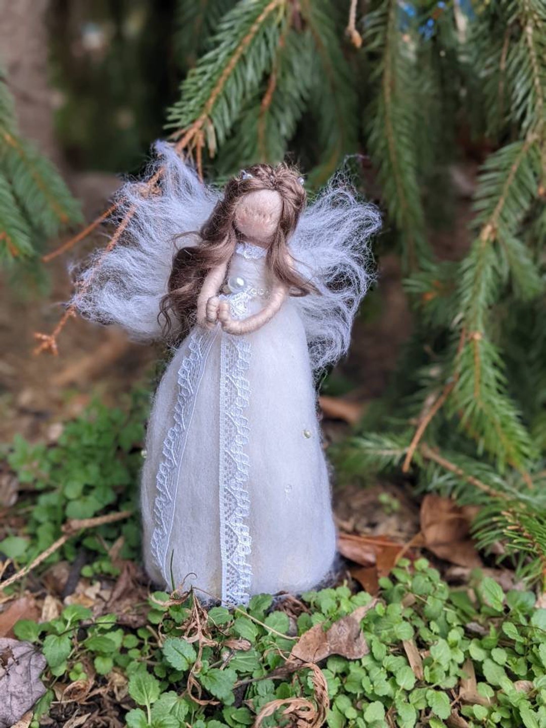 Needle Felted Tree Topper With White Pearls | Brunette Christmas Tree ...