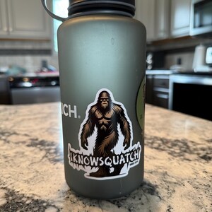 Bigfoot Decal Bigfoot Die Cut Sticker Iknowsquatch Stalker Vinyl Decal ...