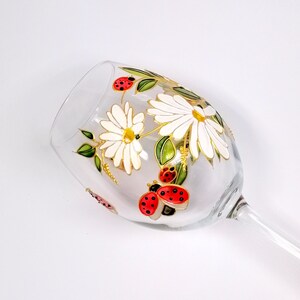 Daisy Wine Glass Hand Painted Ladybug Wine Glass Flower Wedding Glasses ...
