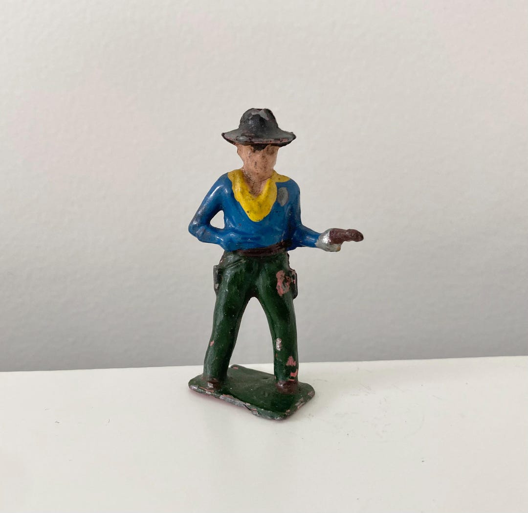 Crescent Cowboy Vintage Lead Toy Soldiers Figure Wild West Cowboys - Etsy