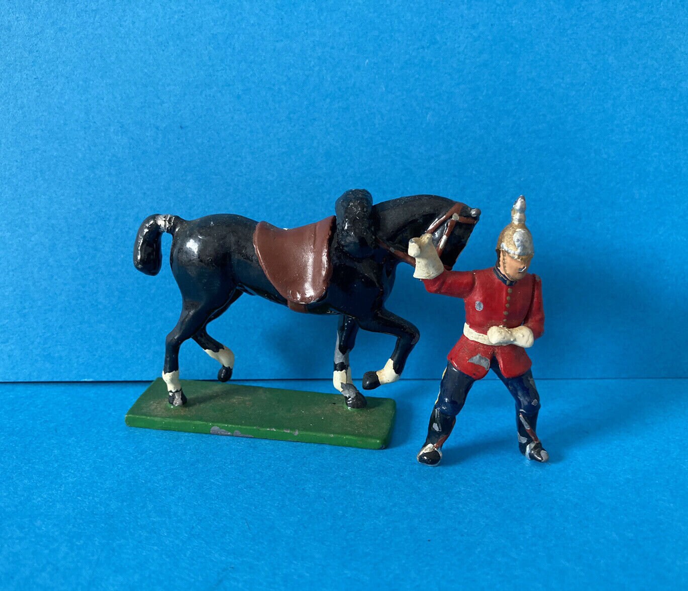BRITISH DRAGOON CAVALRY Mounted Lead Toy Soldier Vintage - Etsy