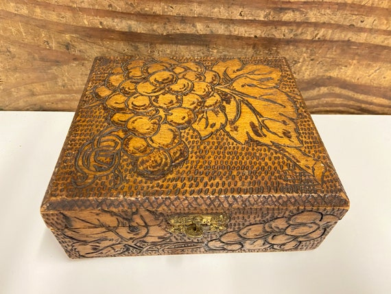 Vintage Flemish Wood Box Flemish Art Grape Leaf Design - Etsy