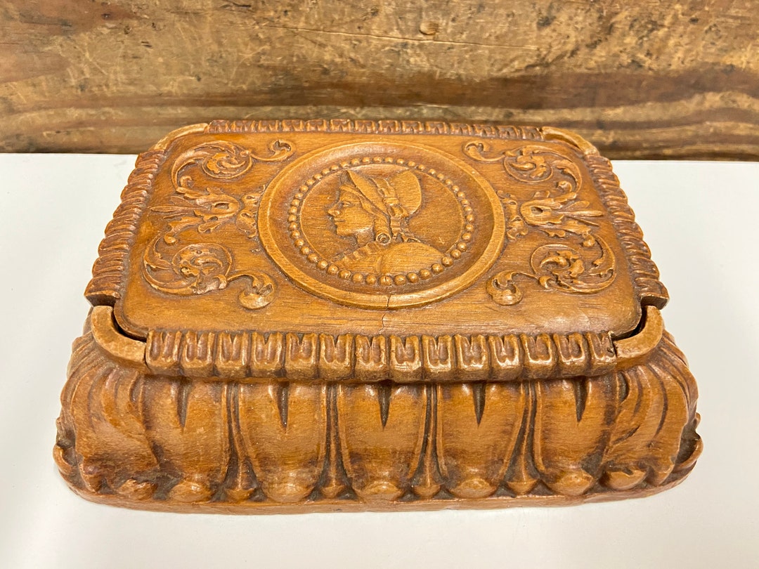 Vintage Syroco Wooden Carved Box, 2 Compartments, Vintage Office Decor ...