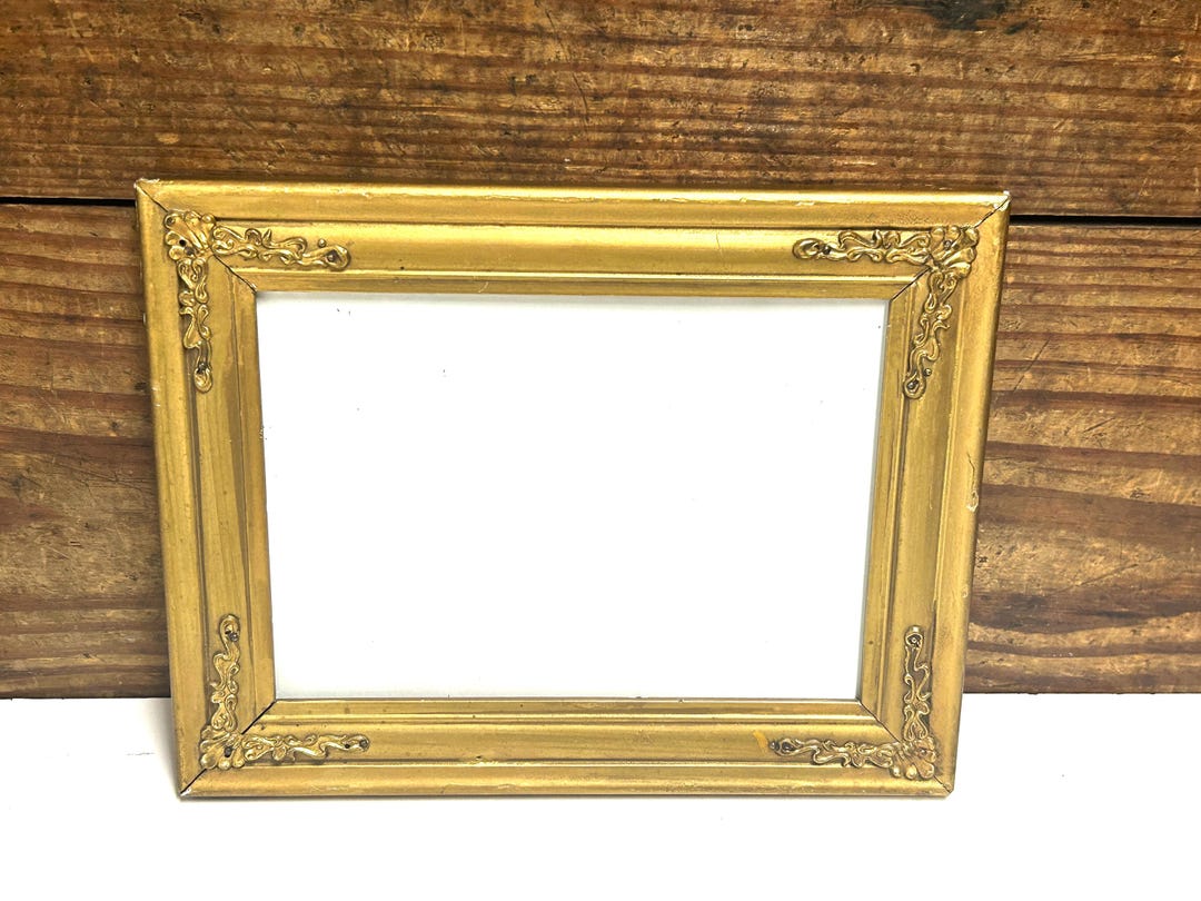 Small Antique Ornate Gold Frame, Gold Gilt Paint With Embellishments on ...