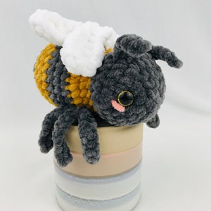Busy Bumble Bee Crochet Pattern - Etsy