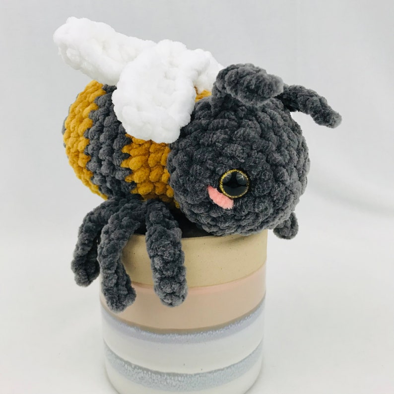 Busy Bumble Bee Crochet Pattern - Etsy