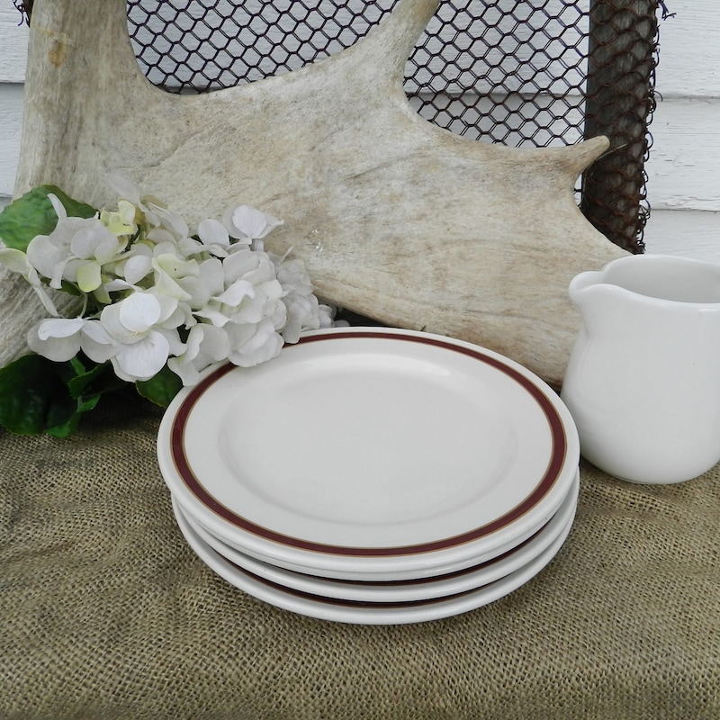 Oneida Christmas Dinnerware - Etsy