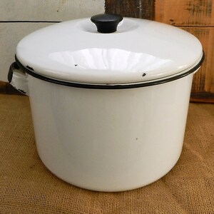 3 ENAMELWARE POTS With Lids (6 Piece) - Etsy