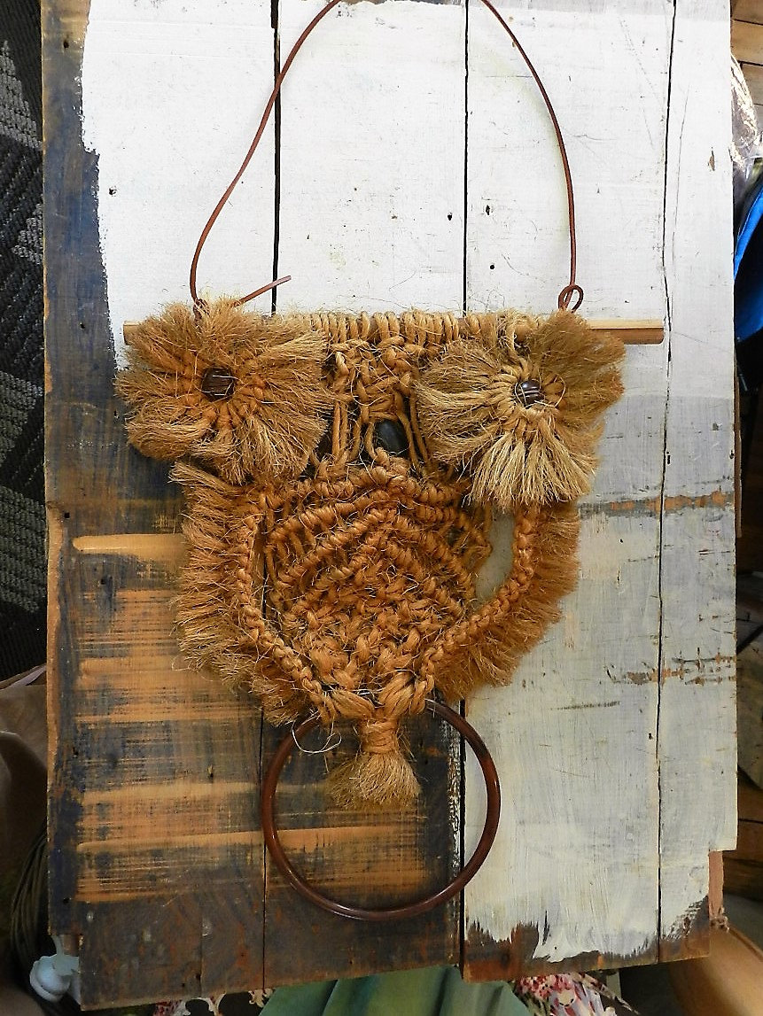 OWL MACRAME 70's DECOR - Etsy