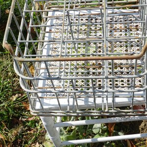 VINTAGE METAL CRATE - Etsy