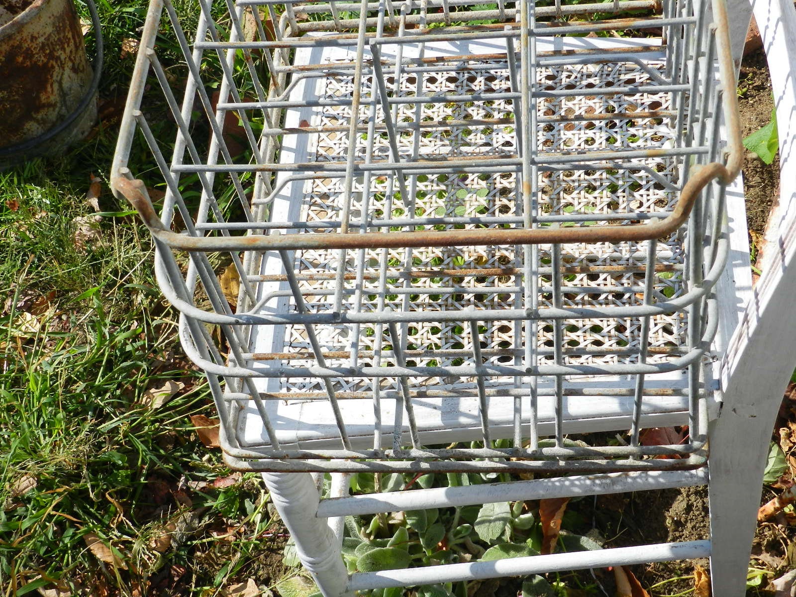 VINTAGE METAL CRATE - Etsy