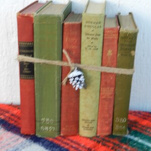 VINTAGE BOOK Bundle/green & Red/ Choice of 3, 4, or 6 Books - Etsy