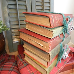 VINTAGE BOOK Bundle/green & Red/ Choice of 3, 4, or 6 Books - Etsy