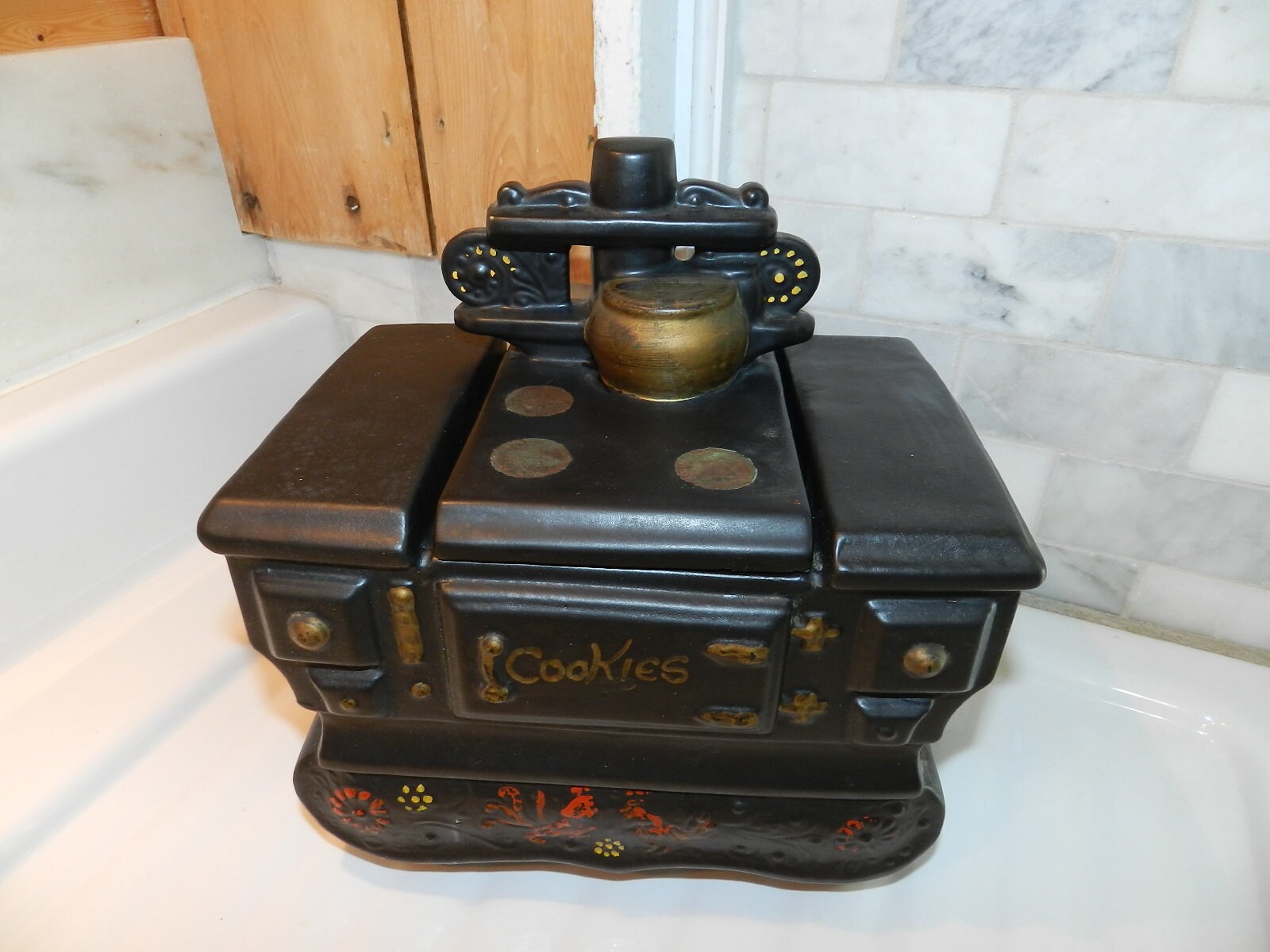 Mccoy COOKIE Jar/antique Wood Stove/excellent - Etsy
