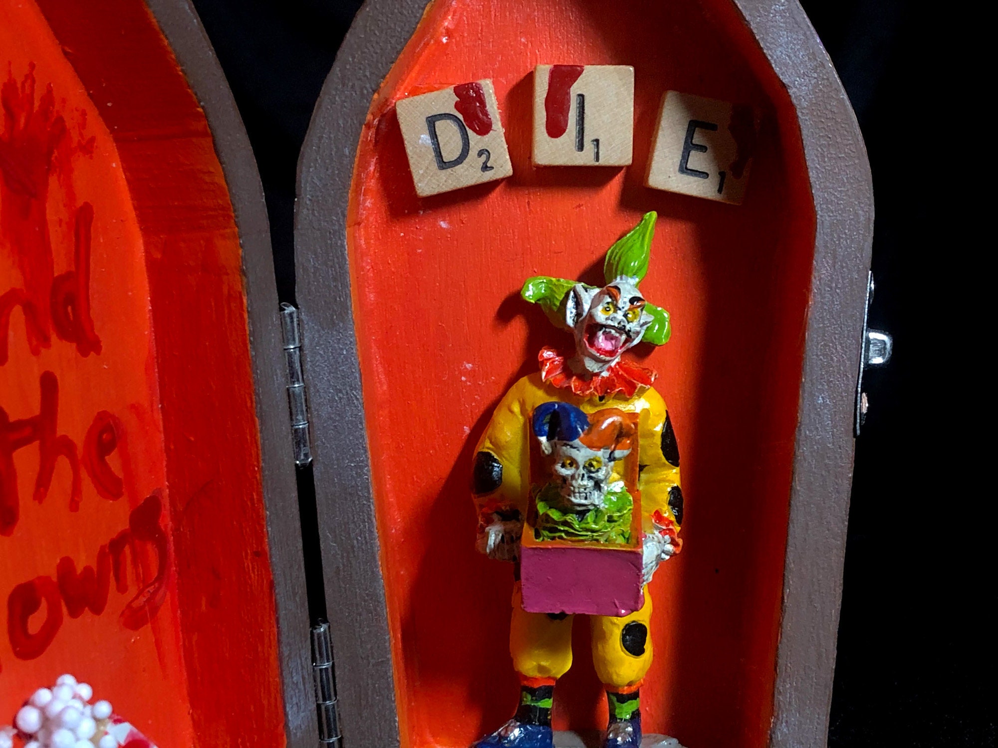 Halloween Miniature Coffin, Clown, Horror, Coulrophobia, Home Decor ...