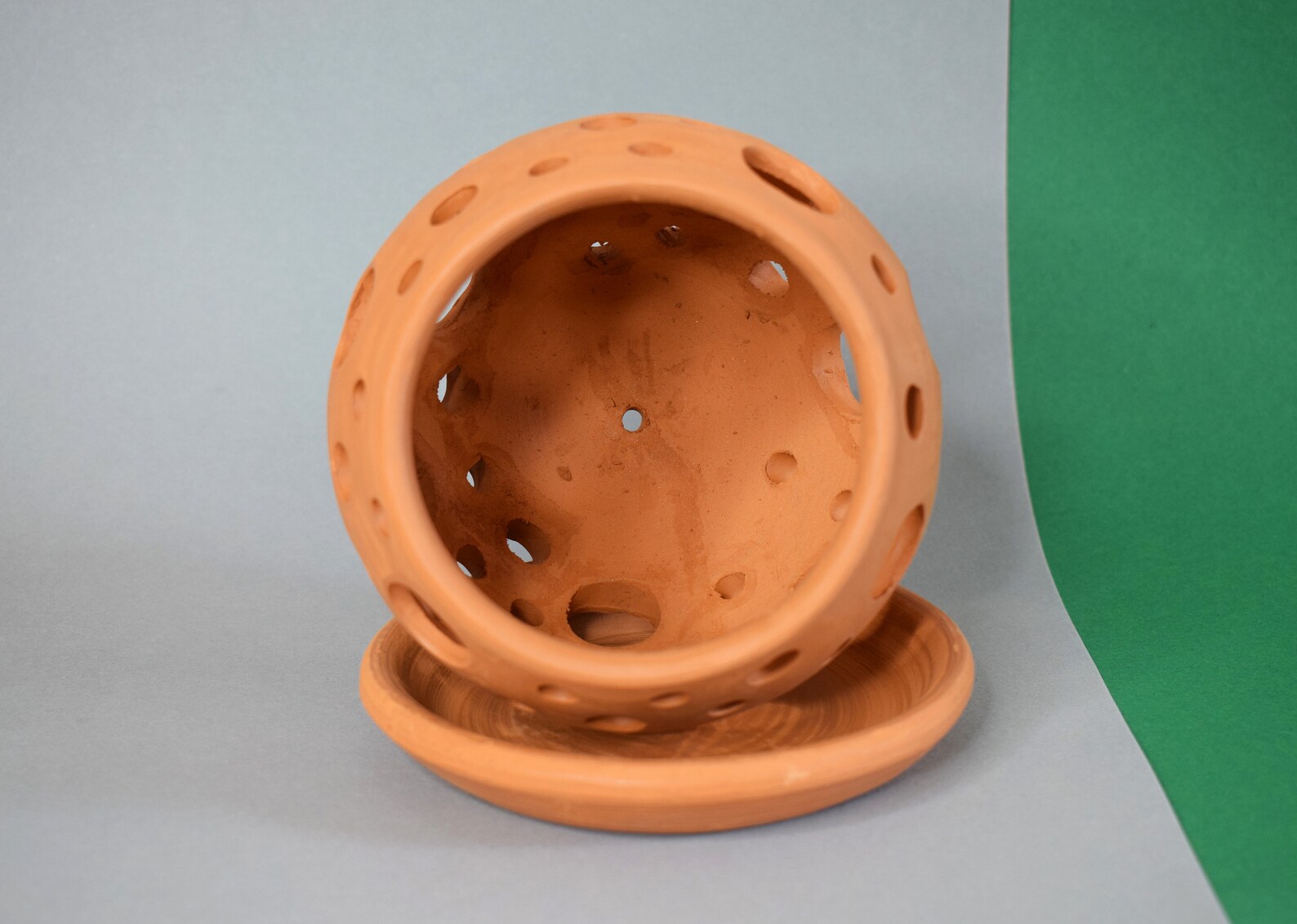 Handcrafted Terracotta Clay Pot With Drainage Holes for Orchids and ...