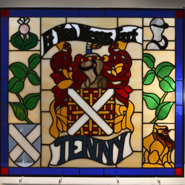 Family Crest Stained Glass - Etsy