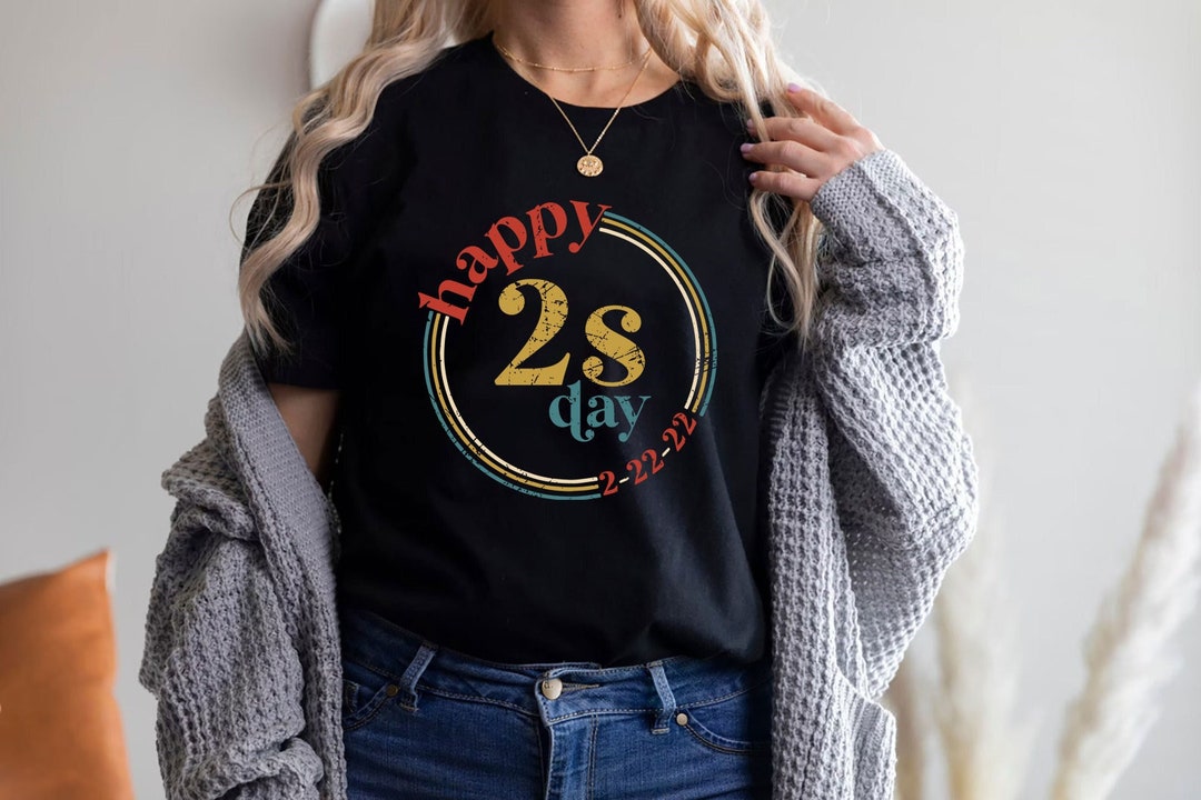 Happy Twosday Shirt, Funny Twos Day, Tuesday 2-22-22 Retro Vintage ...