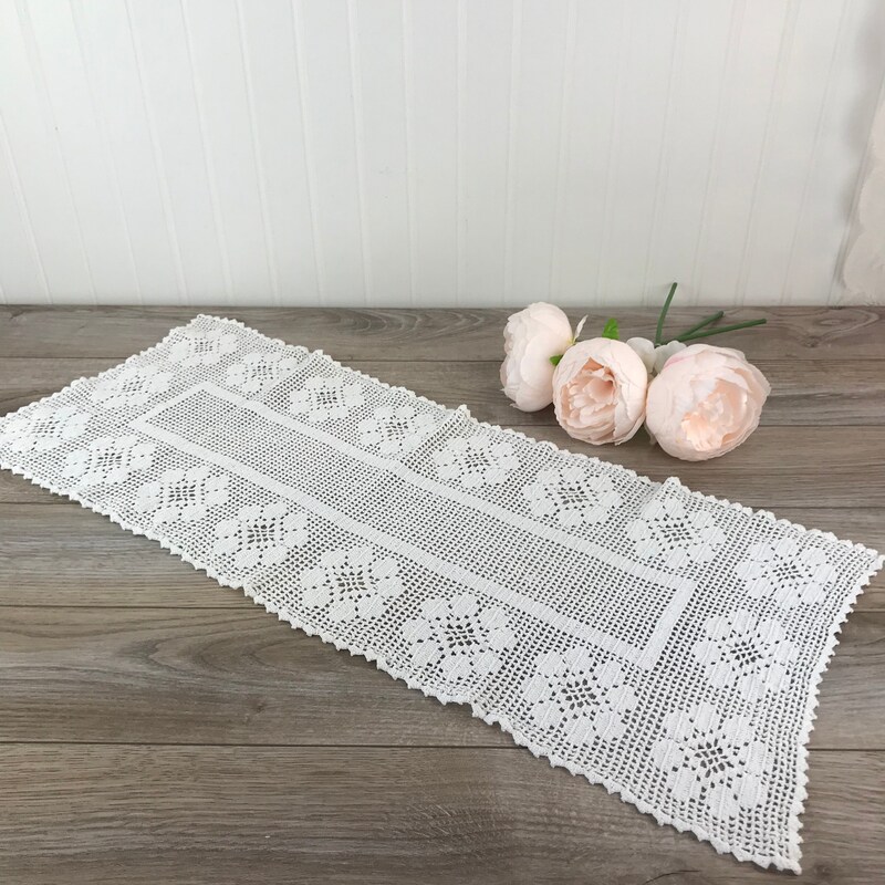 Crochet Table Topper - Etsy