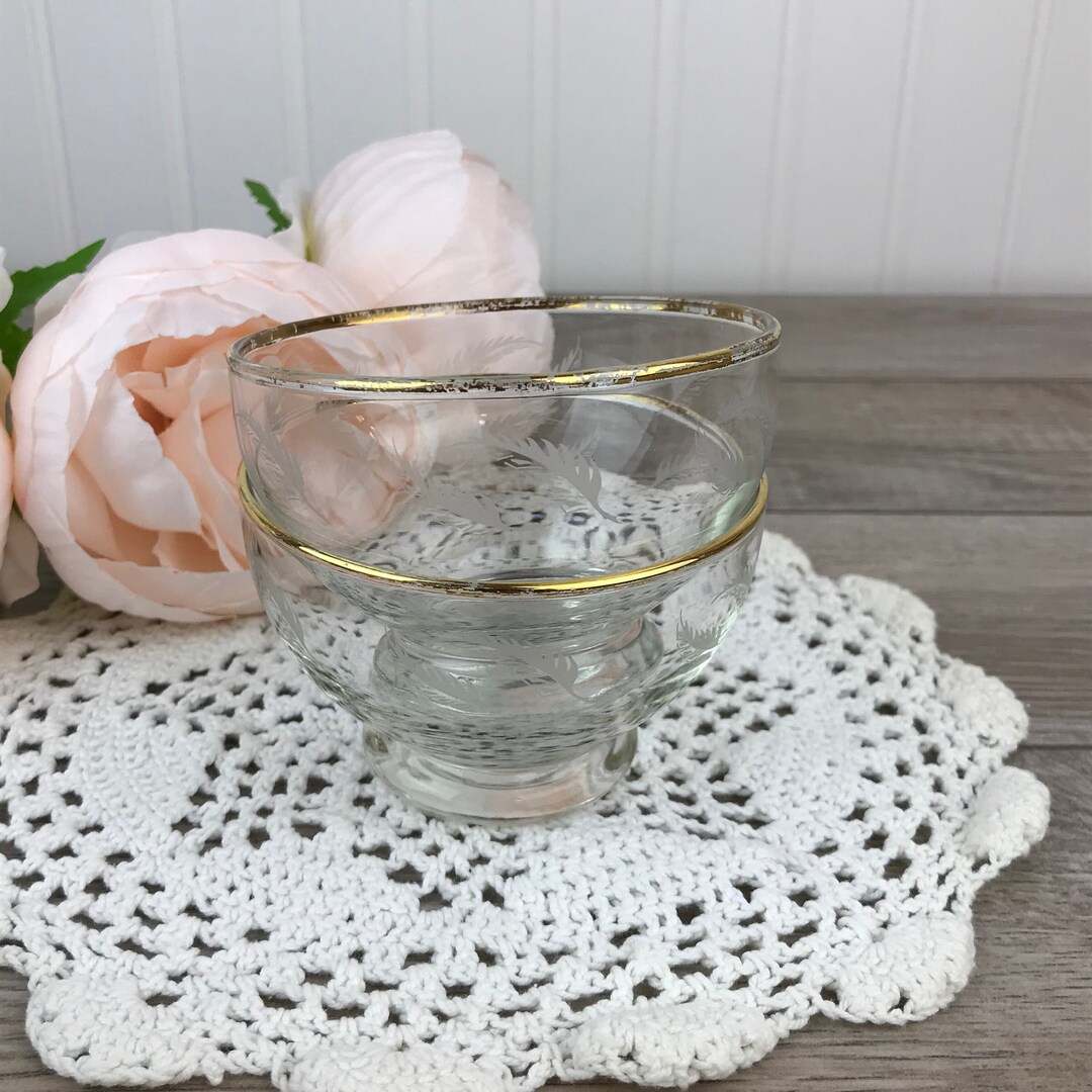 Set of 2 Vintage Mid Century Clear Glass Ice Cups With Gold Rim ...