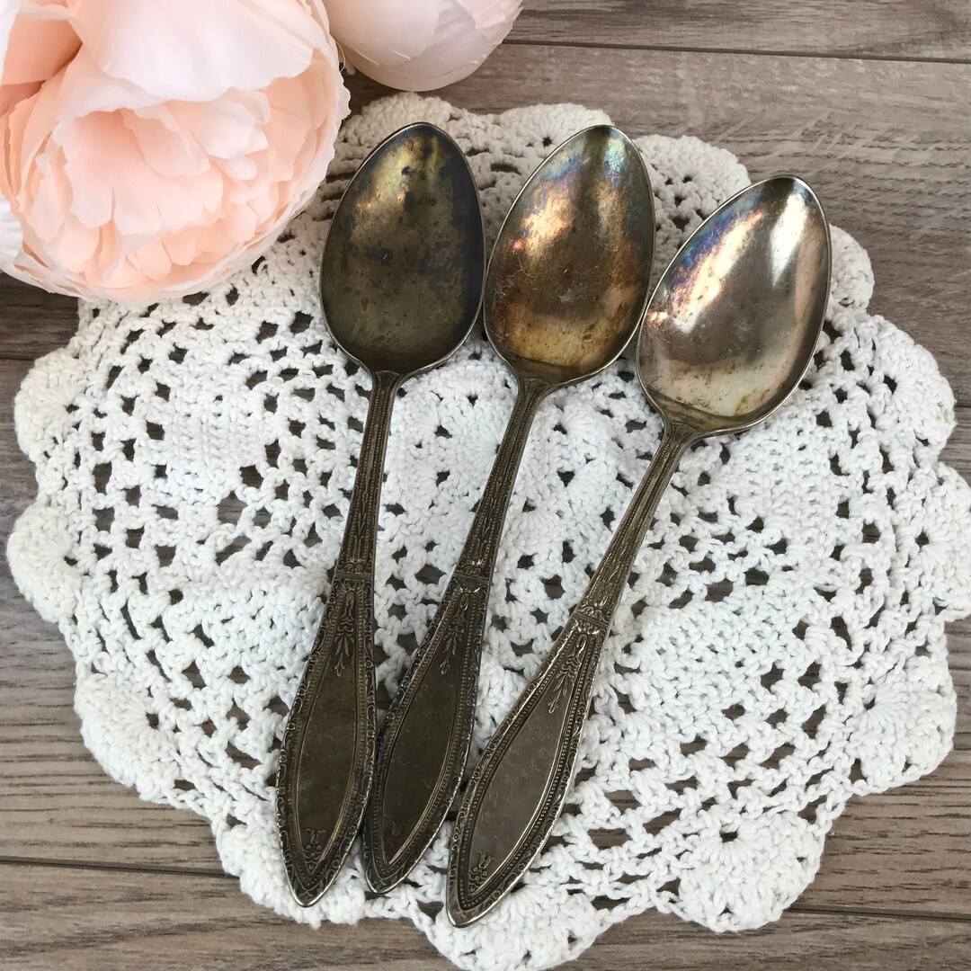 Vintage 1881 Rogers A1 Silver Plate Soup Spoons, Set of 3 Tarnished ...