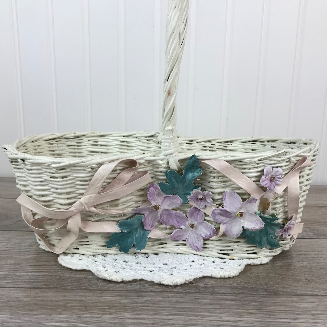 Vintage Shabby Chic White Wicker Carry Basket With Ribbon and Flower ...