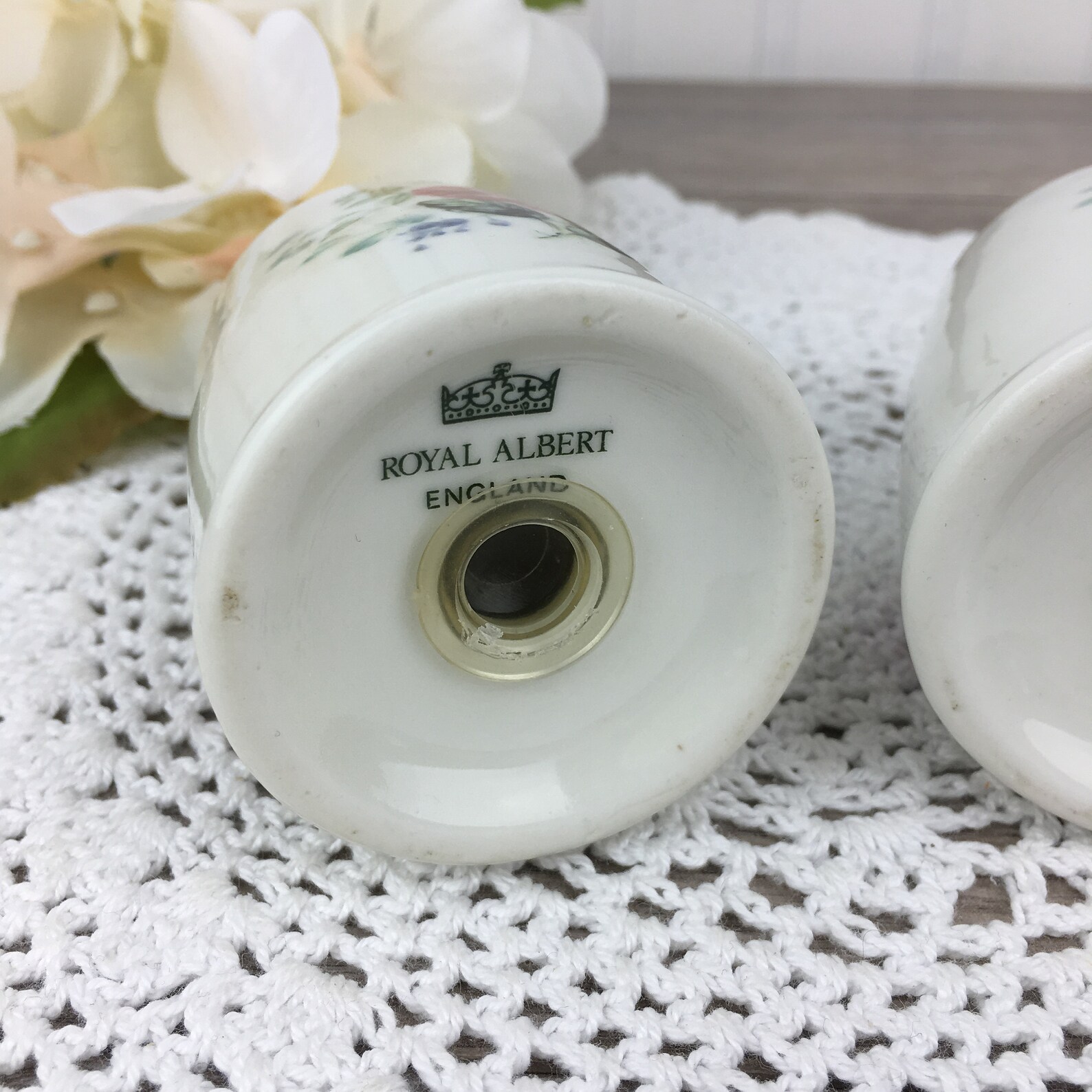 Vintage Royal Albert Salt and Pepper Shaker Set Salt & Pepper - Etsy