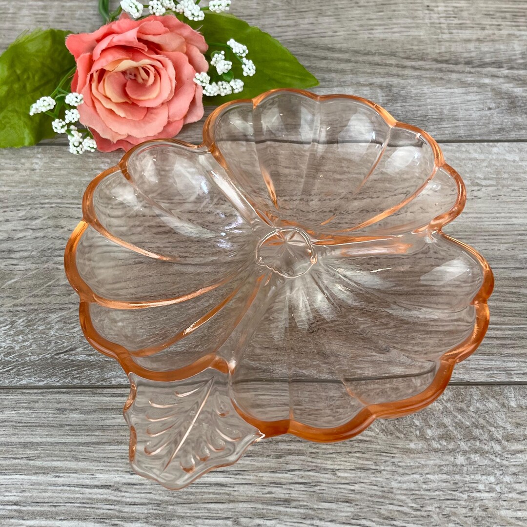 Vintage Jeanette Glass Pink Depression Glass Clover Shaped Dish ...