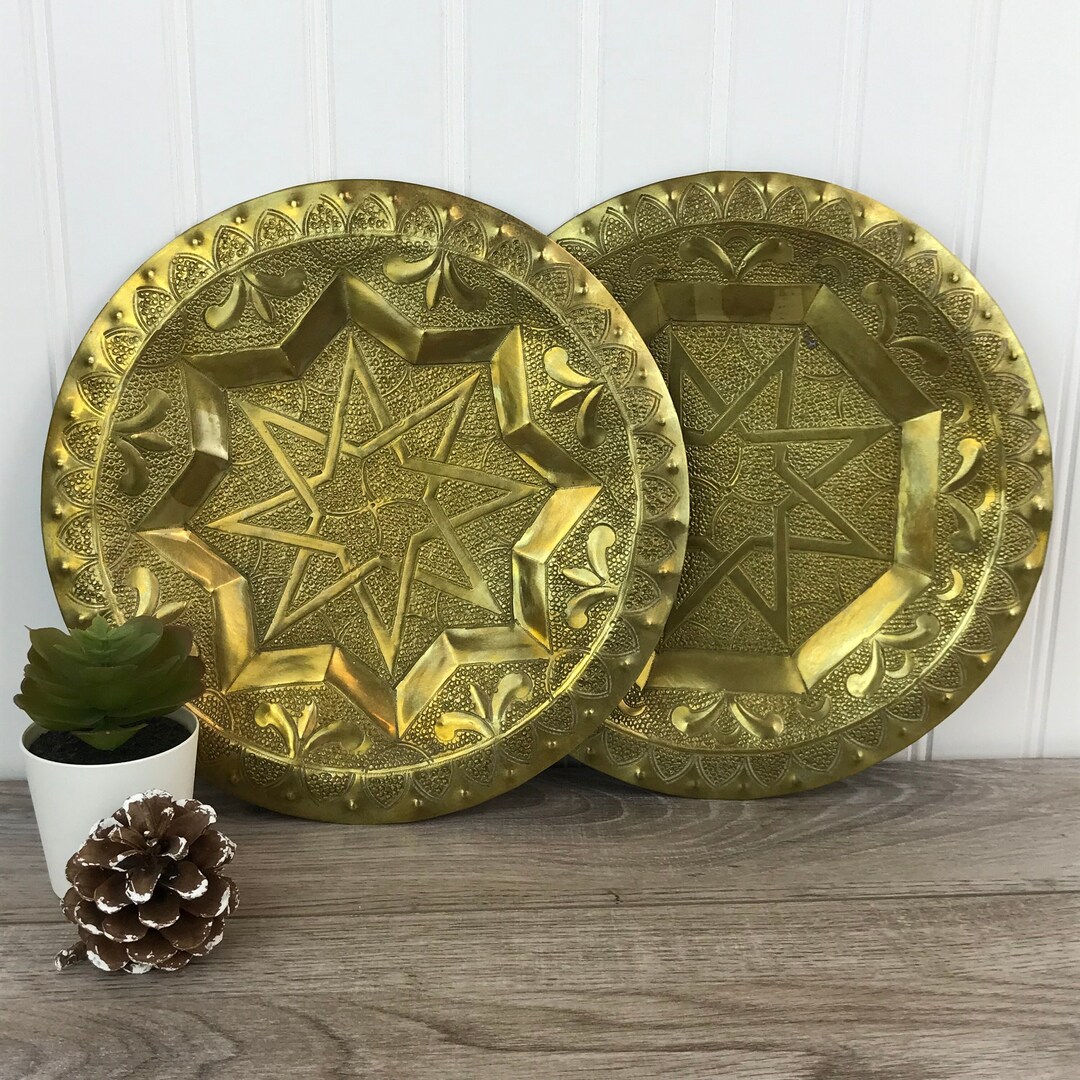 Set of 2 Vintage Hammered Etched Brass Decorative Plates W/ Jewish Star ...