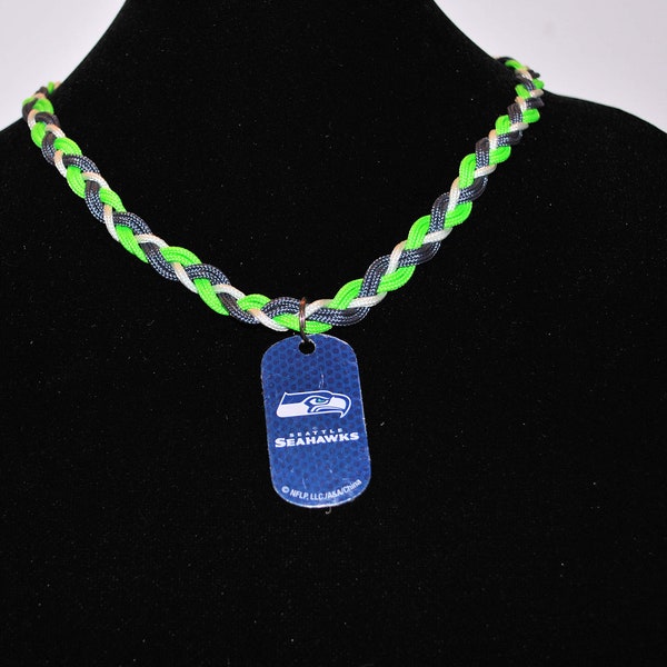 Seattle Necklace - Etsy