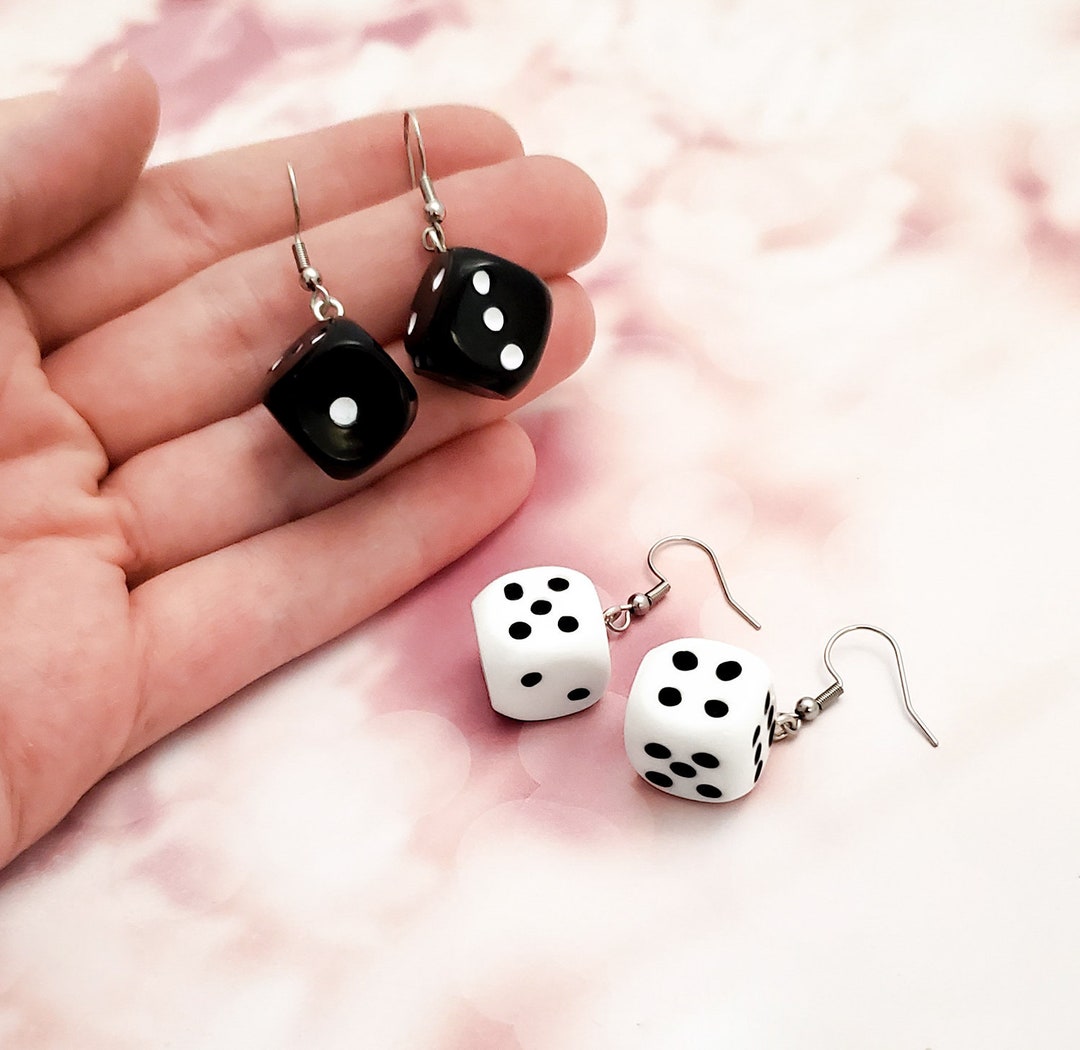 Black or White Dice Earrings, Lucky Dice, Novelty Dice Earrings - Etsy