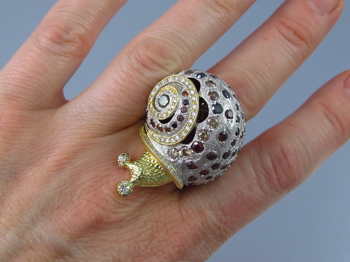 SNAIL Ring and SNAIL Earrings 18k Gold Set With Diamonds. - Etsy