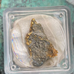 Gold Matrix Specimen California 11.3 Grams - Etsy