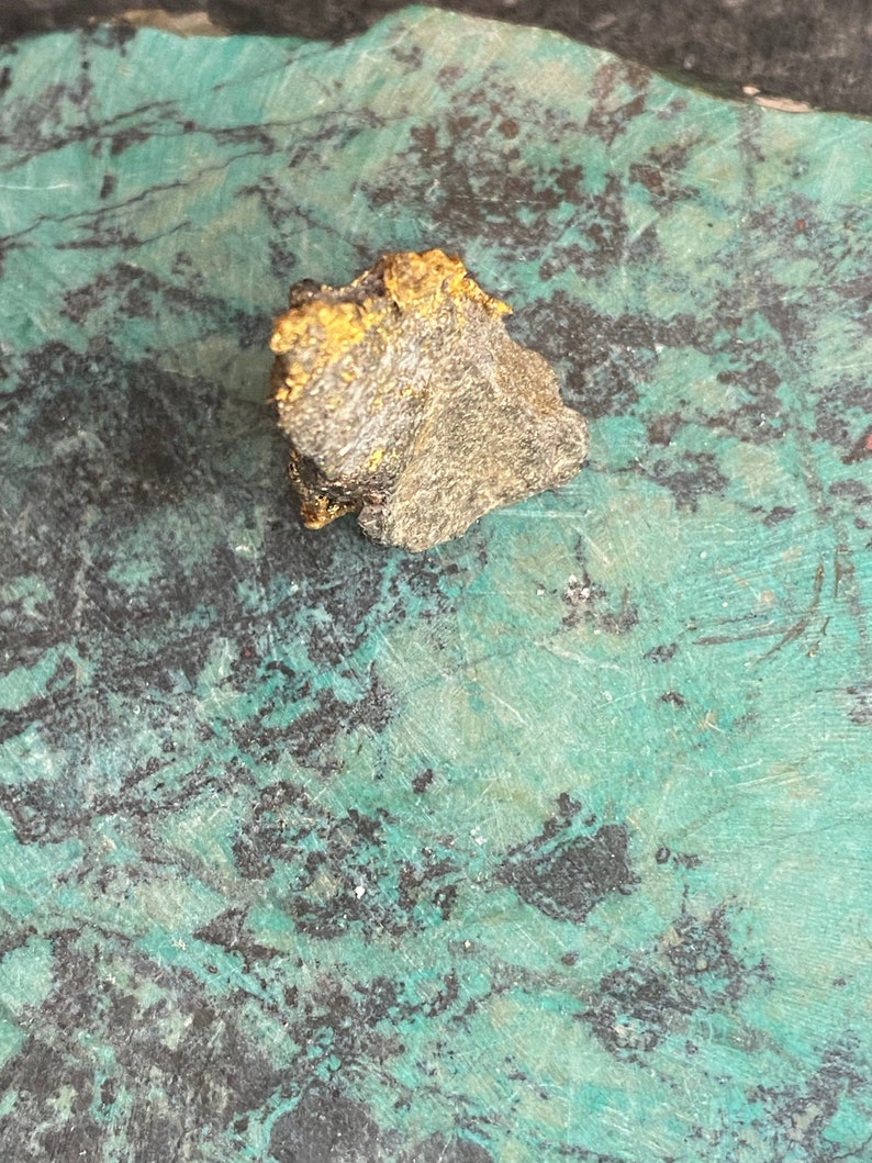 Gold Matrix Specimen California 11.3 Grams | Etsy