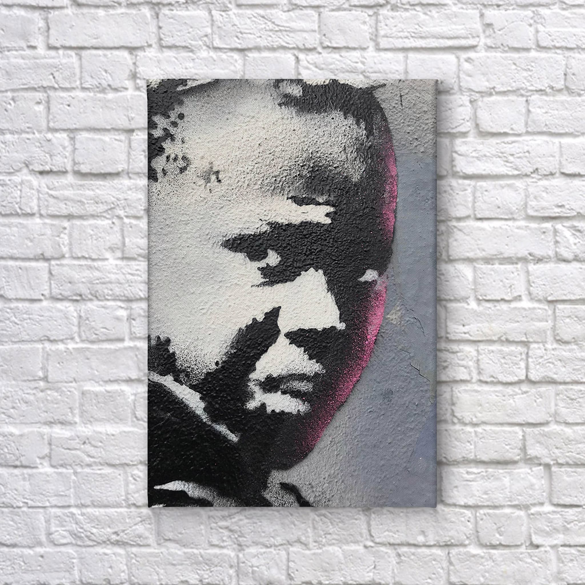 Graffiti Banksy Face