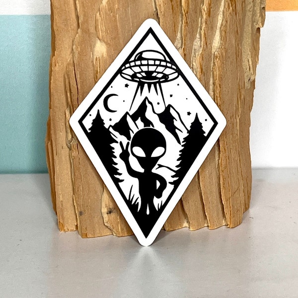 Alien Spaceship - Etsy