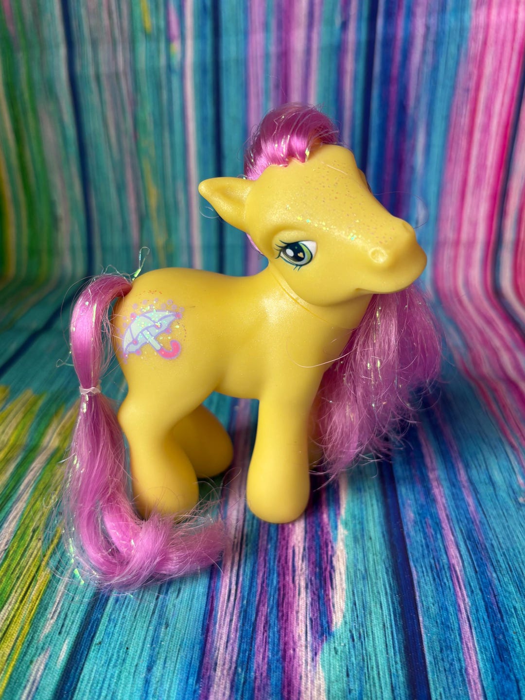 Vintage 2002 My Little Pony MLP Hasbro Yellow Horse Merriweather Rain ...
