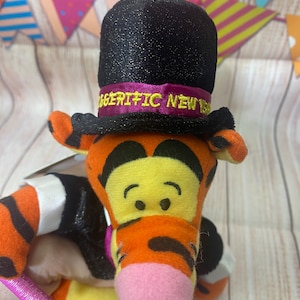 Vintage Disney Store Tigger New Years Celebration Bean Bag Plushie ...