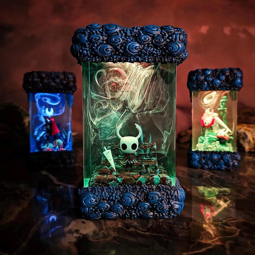 Ho.llow Kni.ght Handmade Game Character Epoxy Resin Lamp, Resin Art ...