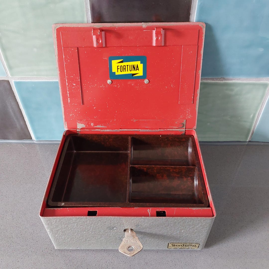 Money Box Safe Cash Register Firebox With Coin Tray Bakelite Metal ...